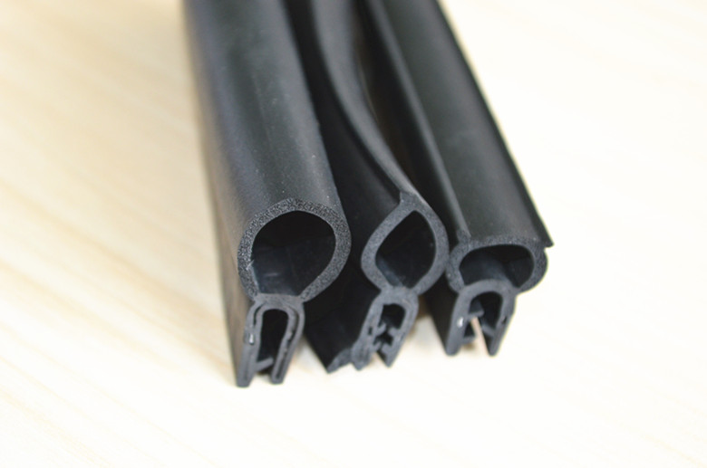 Glazing rubber seal strip for public transportations window weather ...